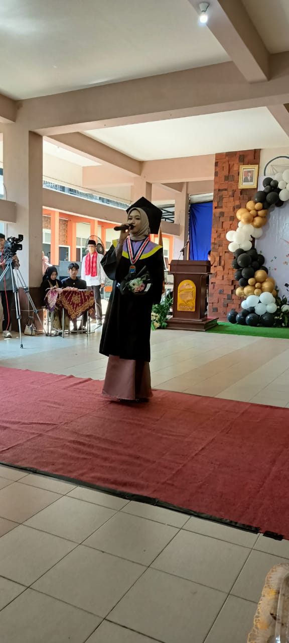 Graduation SMAISAKA Ceremony | LP MAARIF NU KAB. MALANG